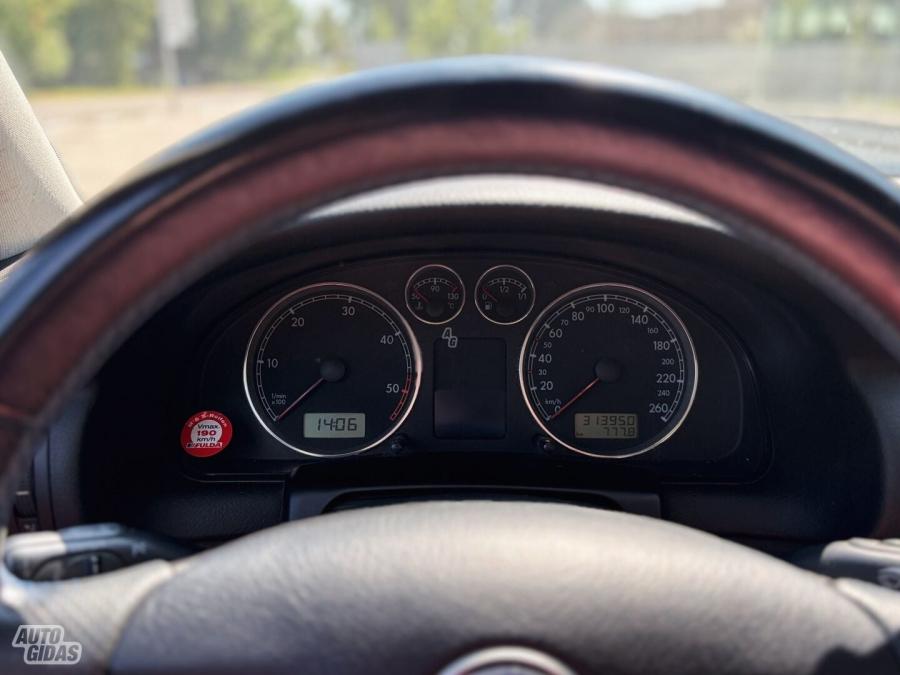 Zils Volkswagen Passat 2002 Viļņa, ar dzinēja tilpumu 1.90 L un nobraukumu 314 tūkst. km par 900 €, foto 20 vietnē AUTOMOTO.COM.LV