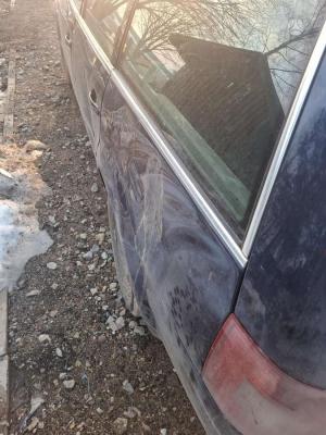 Zils Volkswagen Passat 2002 Viļņa, ar dzinēja tilpumu 1.90 L un nobraukumu 350 tūkst. km par 400 €, foto 3 vietnē AUTOMOTO.COM.LV