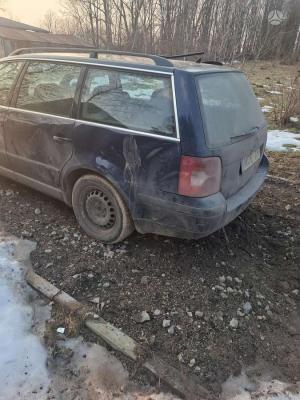 Zils Volkswagen Passat 2002 Viļņa, ar dzinēja tilpumu 1.90 L un nobraukumu 350 tūkst. km par 400 €, foto 4 vietnē AUTOMOTO.COM.LV