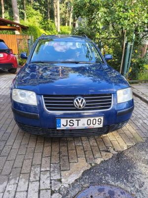 Zils Volkswagen Passat 2002 Viļņa, ar dzinēja tilpumu 1.90 L un nobraukumu 212 tūkst. km par 1500 €, foto 4 vietnē AUTOMOTO.COM.LV