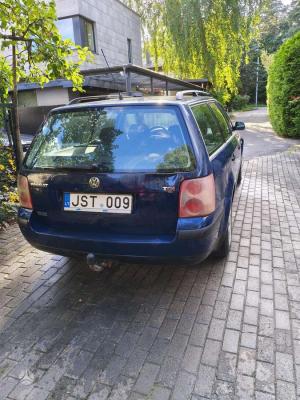 Zils Volkswagen Passat 2002 Viļņa, ar dzinēja tilpumu 1.90 L un nobraukumu 212 tūkst. km par 1500 €, foto 6 vietnē AUTOMOTO.COM.LV