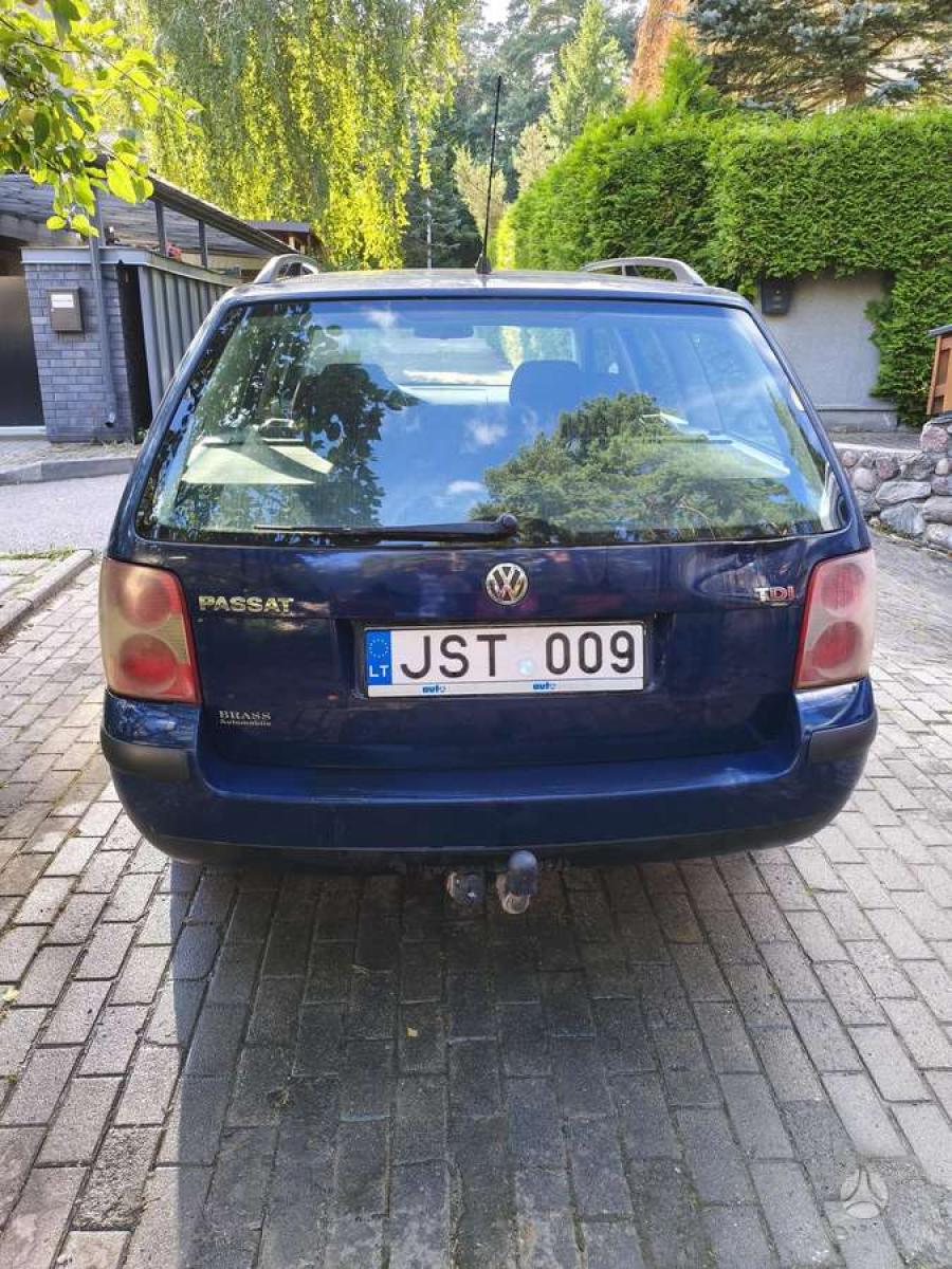 Zils Volkswagen Passat 2002 Viļņa, ar dzinēja tilpumu 1.90 L un nobraukumu 212 tūkst. km par 1500 €, foto 8 vietnē AUTOMOTO.COM.LV