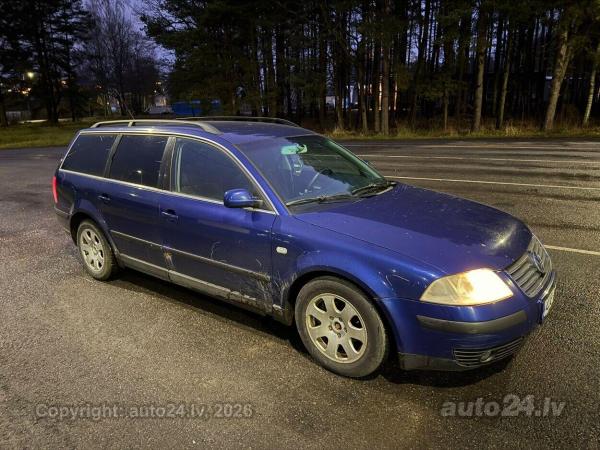 Blue Volkswagen Passat 2003 in Valga, with an engine capacity of 1.90 L and mileage of 412 thousand km for 1000 €, photo 5 on AUTOMOTO.COM.LV