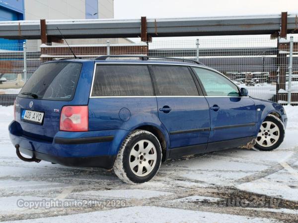 Zils Volkswagen Passat 2003 Tartu, ar dzinēja tilpumu 1.90 L un nobraukumu 411 tūkst. km par 1299 €, foto 4 vietnē AUTOMOTO.COM.LV