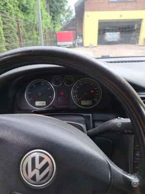 Zils Volkswagen Passat 2003 Marijampole, ar dzinēja tilpumu 1.90 L un nobraukumu 319 tūkst. km par 1200 €, foto 5 vietnē AUTOMOTO.COM.LV