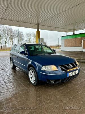 Zils Volkswagen Passat 2004 Tallina, ar dzinēja tilpumu 2.50 L un nobraukumu 362 tūkst. km par 2500 €, foto 3 vietnē AUTOMOTO.COM.LV