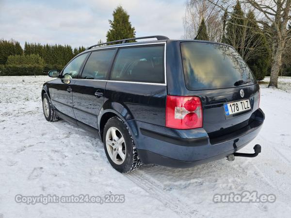 Blue Volkswagen Passat 2004 in Tallinn, with an engine capacity of 1.80 L and mileage of 241 thousand km for 2100 €, photo 3 on AUTOMOTO.COM.LV
