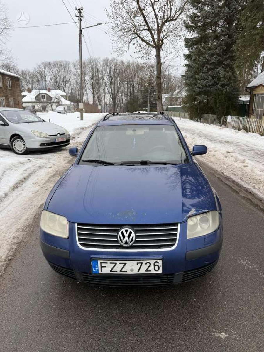 Blue Volkswagen Passat 2004 in Kaunas, with an engine capacity of 1.90 L and mileage of 345 thousand km for 699 €, photo 2 on AUTOMOTO.COM.LV