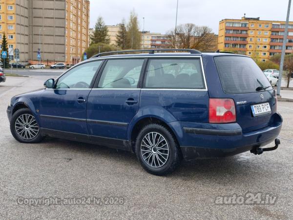 Blue Volkswagen Passat 2004 in Tartu, with an engine capacity of 1.90 L and mileage of 309 thousand km for 1299 €, photo 6 on AUTOMOTO.COM.LV