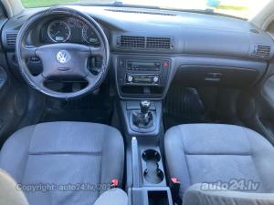Zils Volkswagen Passat 2004 Elva, ar dzinēja tilpumu 1.90 L un nobraukumu 320 tūkst. km par 2200 €, foto 21 vietnē AUTOMOTO.COM.LV