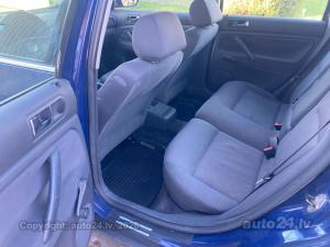 Zils Volkswagen Passat 2004 Elva, ar dzinēja tilpumu 1.90 L un nobraukumu 320 tūkst. km par 2200 €, foto 23 vietnē AUTOMOTO.COM.LV