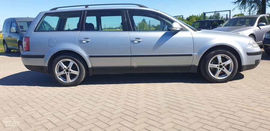 Blue Volkswagen Passat 2004 in Kedainiai, with an engine capacity of 1.60 L and mileage of 286 thousand km for 2150 €, photo 6 on AUTOMOTO.COM.LV