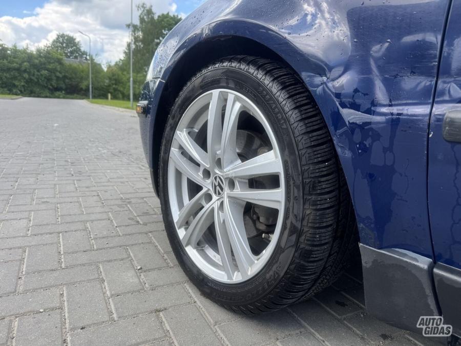 Zils Volkswagen Passat 2004 Klaipėda, ar dzinēja tilpumu 1.90 L un nobraukumu 368 tūkst. km par 1300 €, foto 8 vietnē AUTOMOTO.COM.LV