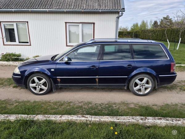 Zils Volkswagen Passat 2004 Klaipėda, ar dzinēja tilpumu 1.90 L un nobraukumu 308 tūkst. km par 1650 €, foto 9 vietnē AUTOMOTO.COM.LV