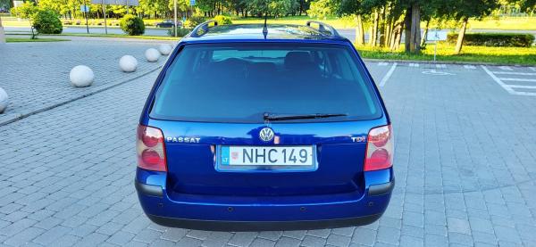 Zils Volkswagen Passat 2004 Kauņa, ar dzinēja tilpumu 1.90 L un nobraukumu 322 tūkst. km par 999 €, foto 8 vietnē AUTOMOTO.COM.LV
