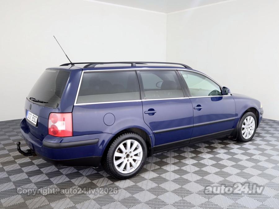 Zils Volkswagen Passat 2004 Tallina, ar dzinēja tilpumu 1.90 L un nobraukumu 396 tūkst. km par 1199 €, foto 4 vietnē AUTOMOTO.COM.LV
