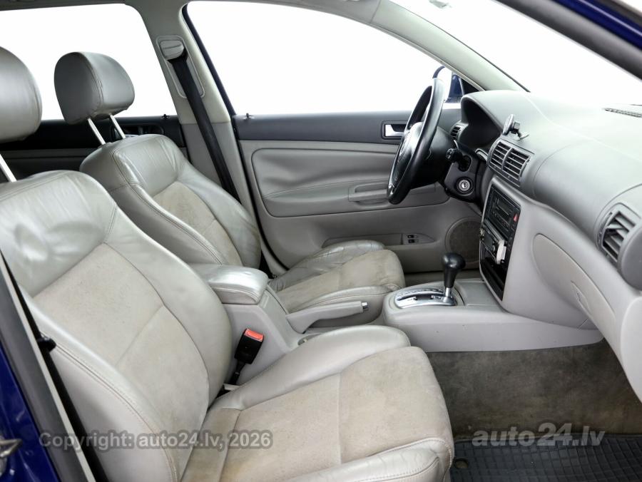 Zils Volkswagen Passat 2004 Tallina, ar dzinēja tilpumu 1.90 L un nobraukumu 396 tūkst. km par 1199 €, foto 7 vietnē AUTOMOTO.COM.LV