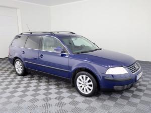 Zils Volkswagen Passat 2004 Tallina, ar dzinēja tilpumu 1.90 L un nobraukumu 396 tūkst. km par 1199 €, foto 9 vietnē AUTOMOTO.COM.LV