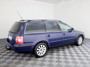 Zils Volkswagen Passat 2004 Tallina, ar dzinēja tilpumu 1.90 L un nobraukumu 396 tūkst. km par 1199 €, foto 11 vietnē AUTOMOTO.COM.LV