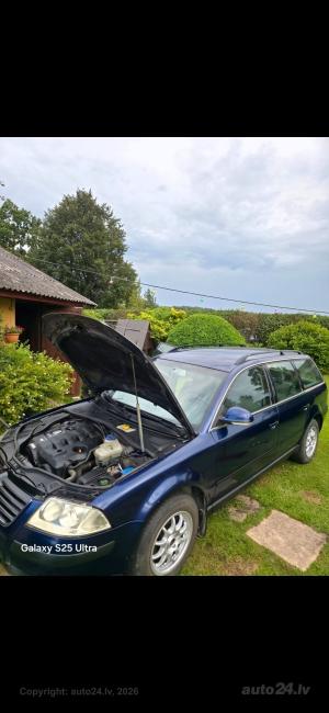 Zils Volkswagen Passat 2004 Elva, ar dzinēja tilpumu 1.90 L un nobraukumu 419 tūkst. km par 1499 €, foto 3 vietnē AUTOMOTO.COM.LV