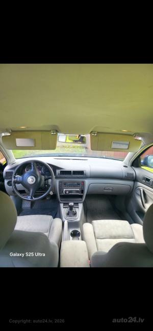 Zils Volkswagen Passat 2004 Elva, ar dzinēja tilpumu 1.90 L un nobraukumu 419 tūkst. km par 1499 €, foto 8 vietnē AUTOMOTO.COM.LV