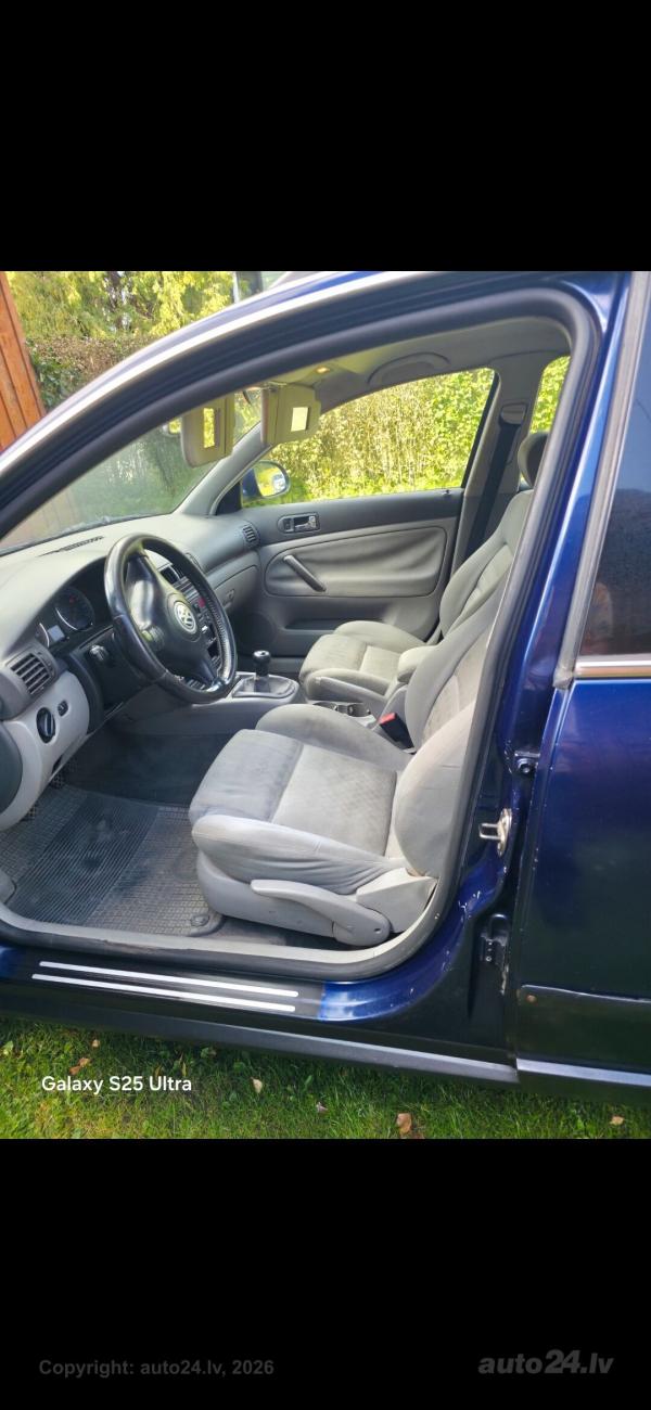Zils Volkswagen Passat 2004 Elva, ar dzinēja tilpumu 1.90 L un nobraukumu 419 tūkst. km par 1499 €, foto 10 vietnē AUTOMOTO.COM.LV