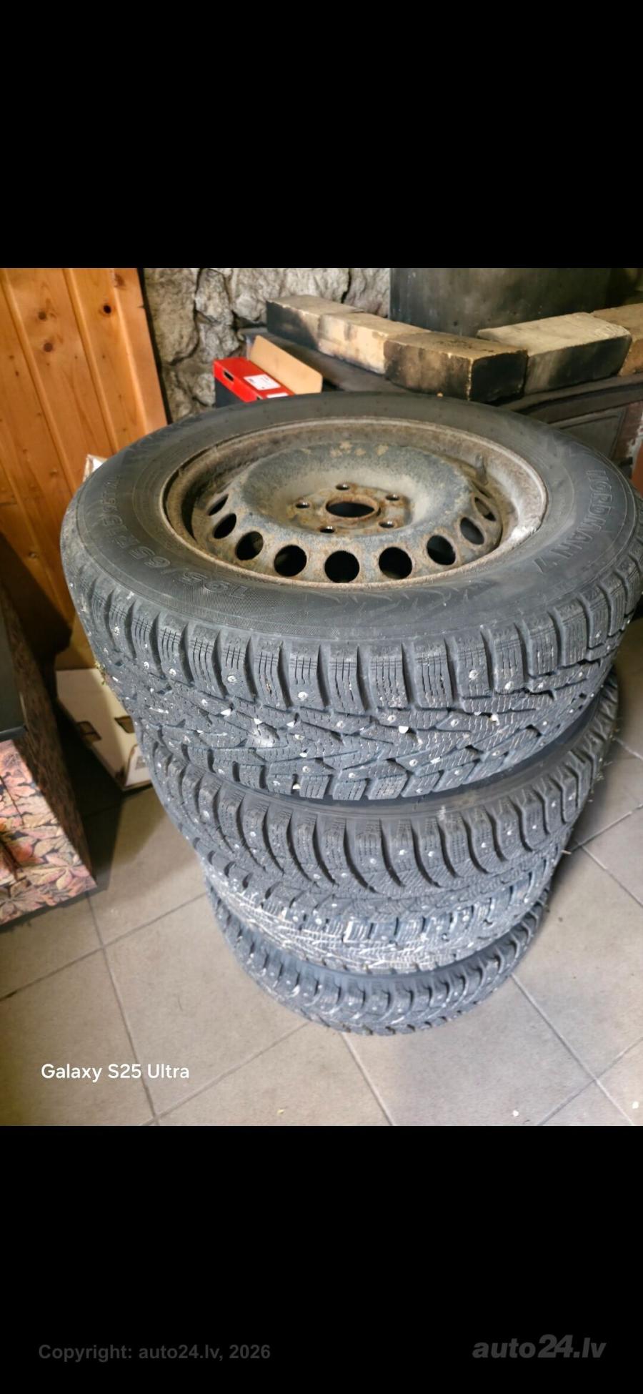 Zils Volkswagen Passat 2004 Elva, ar dzinēja tilpumu 1.90 L un nobraukumu 419 tūkst. km par 1499 €, foto 28 vietnē AUTOMOTO.COM.LV