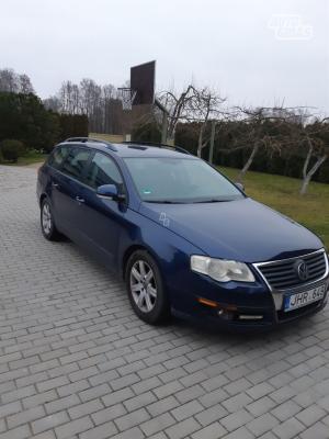 Blue Volkswagen Passat 2005 in Marijampole, with an engine capacity of 2.00 L and mileage of 360 thousand km for 1200 €, photo  on AUTOMOTO.COM.LV