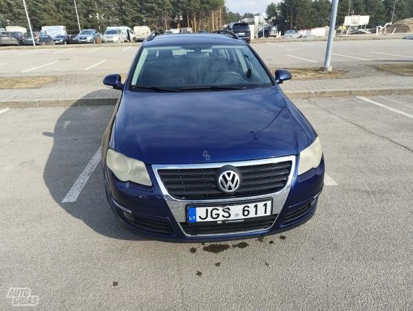 Zils Volkswagen Passat 2005 Viļņa, ar dzinēja tilpumu 2.00 L un nobraukumu 234 tūkst. km par 740 €, foto 5 vietnē AUTOMOTO.COM.LV