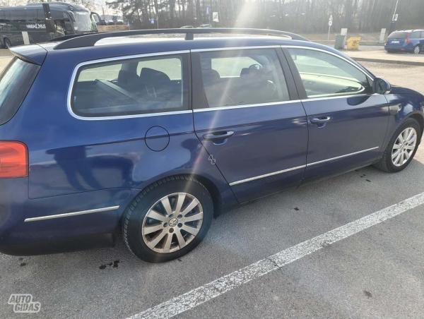 Zils Volkswagen Passat 2005 Viļņa, ar dzinēja tilpumu 2.00 L un nobraukumu 234 tūkst. km par 740 €, foto 6 vietnē AUTOMOTO.COM.LV