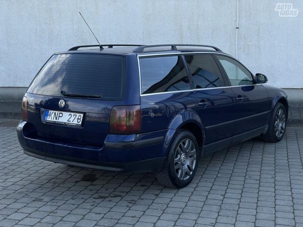 Blue Volkswagen Passat 2005 in Silute, with an engine capacity of 1.90 L and mileage of 434 thousand km for 1750 €, photo 5 on AUTOMOTO.COM.LV