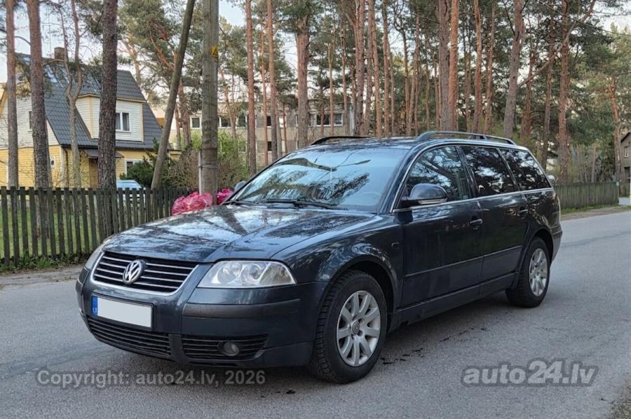 Zils Volkswagen Passat 2005 Tallina, ar dzinēja tilpumu 0.00 L un nobraukumu 440 tūkst. km par 1800 €, foto 1 vietnē AUTOMOTO.COM.LV