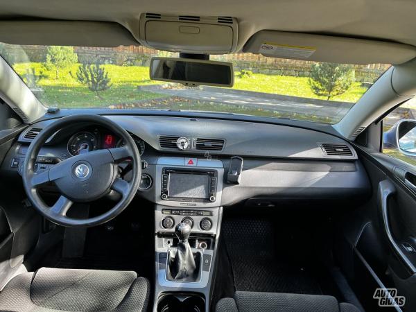 Фольксваген Пассат 2005 в Тельшяй на AUTOMOTO.COM.LV Синий Фольксваген Пассат 2005 в Тельшяй, объемом двигателя 2.00 л и пробегом 343 тыс. км за 800 €, фото 8 на AUTOMOTO.COM.LV