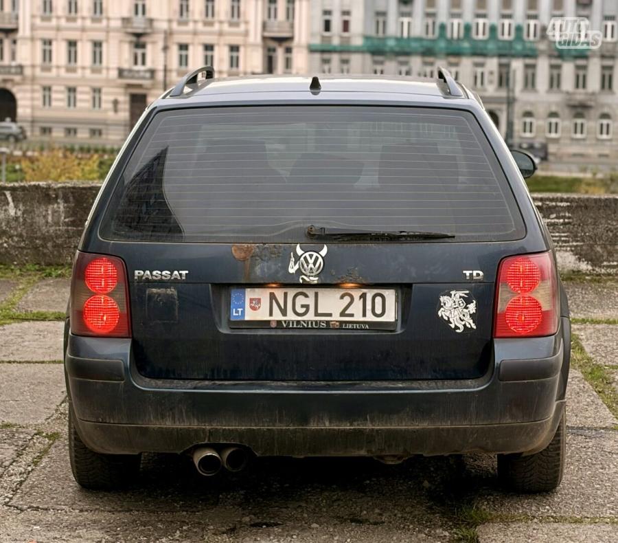 Zils Volkswagen Passat 2005 Viļņa, ar dzinēja tilpumu 1.90 L un nobraukumu 500 tūkst. km par 650 €, foto 6 vietnē AUTOMOTO.COM.LV