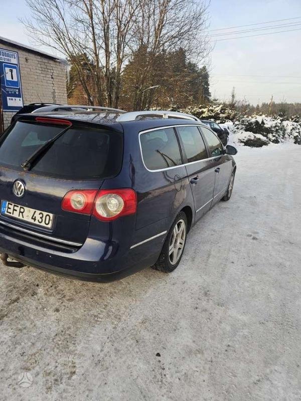 Zils Volkswagen Passat 2006 Ignalina, ar dzinēja tilpumu 1.97 L un nobraukumu 365 tūkst. km par 1050 €, foto 4 vietnē AUTOMOTO.COM.LV