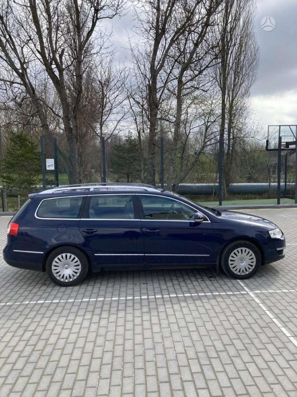 Blue Volkswagen Passat 2006 in Telschi, with an engine capacity of 1.97 L and mileage of 380 thousand km for 3200 €, photo 5 on AUTOMOTO.COM.LV