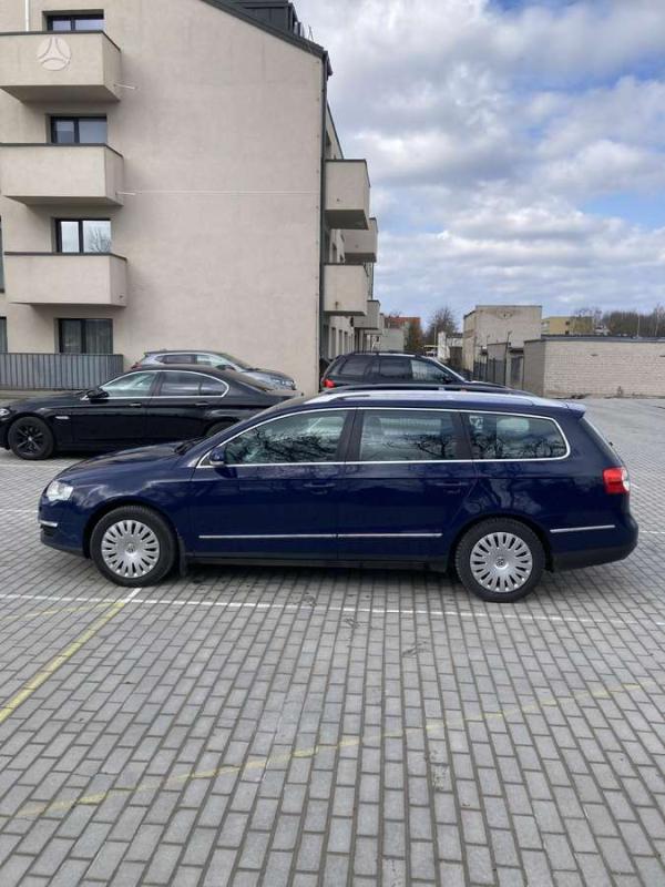 Blue Volkswagen Passat 2006 in Telschi, with an engine capacity of 1.97 L and mileage of 380 thousand km for 3200 €, photo 7 on AUTOMOTO.COM.LV