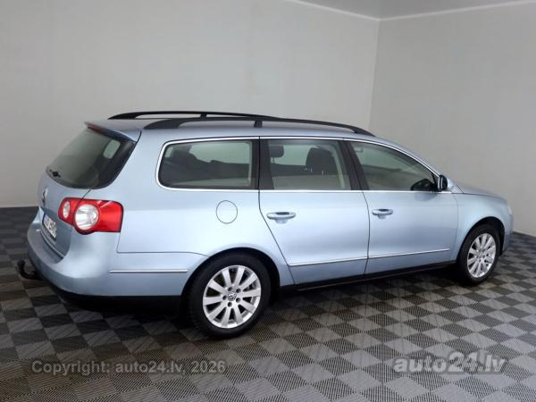 Zils Volkswagen Passat 2006 Tallina, ar dzinēja tilpumu 1.60 L un nobraukumu 327 tūkst. km par 1499 €, foto 3 vietnē AUTOMOTO.COM.LV