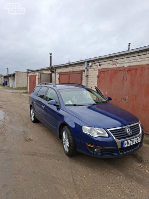 Blue Volkswagen Passat 2006 in Vilnius, with an engine capacity of 2.00 L and mileage of 350 thousand km for 2500 €, photo  on AUTOMOTO.COM.LV