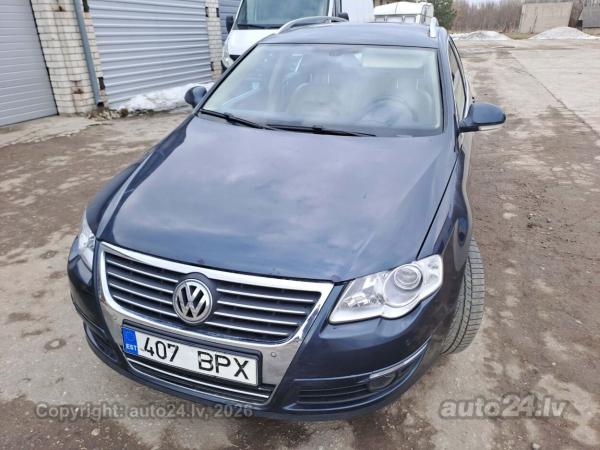 Zils Volkswagen Passat 2006 Jegeva, ar dzinēja tilpumu 2.00 L un nobraukumu 301 tūkst. km par 3000 €, foto 4 vietnē AUTOMOTO.COM.LV