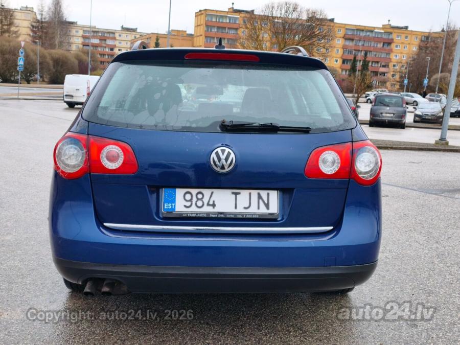 Blue Volkswagen Passat 2006 in Tartu, with an engine capacity of 2.00 L and mileage of 0 thousand km for 999 €, photo 5 on AUTOMOTO.COM.LV