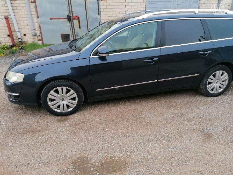 Zils Volkswagen Passat 2006 Viļņa, ar dzinēja tilpumu 2.00 L un nobraukumu 330 tūkst. km par 1850 €, foto 12 vietnē AUTOMOTO.COM.LV