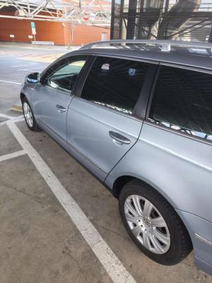 Синий Фольксваген Пассат 2006 в Шяуляй, объемом двигателя 1.97 л и пробегом 261 тыс. км за 2300 €, фото 11 на AUTOMOTO.COM.LV