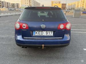 Blue Volkswagen Passat 2006 in Vilnius, with an engine capacity of 1.97 L and mileage of 360 thousand km for 999 €, photo 5 on AUTOMOTO.COM.LV