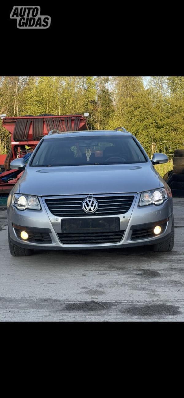 Blue Volkswagen Passat 2006 in Silale, with an engine capacity of 2.00 L and mileage of 458 thousand km for 1999 €, photo 1 on AUTOMOTO.COM.LV
