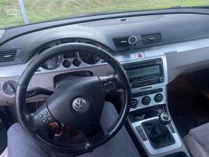 Blue Volkswagen Passat 2006 in Silale, with an engine capacity of 2.00 L and mileage of 458 thousand km for 1899 €, photo 8 on AUTOMOTO.COM.LV