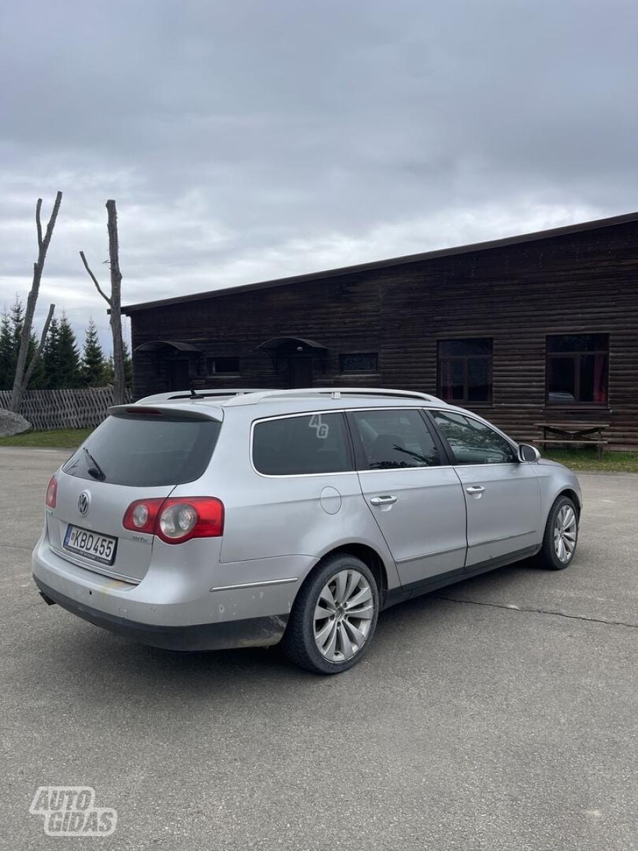 Blue Volkswagen Passat 2006 in Silale, with an engine capacity of 2.00 L and mileage of 458 thousand km for 1899 €, photo 12 on AUTOMOTO.COM.LV