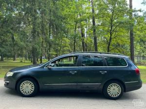 Blue Volkswagen Passat 2006 in Panevezys, with an engine capacity of 1.90 L and mileage of 365 thousand km for 850 €, photo 5 on AUTOMOTO.COM.LV