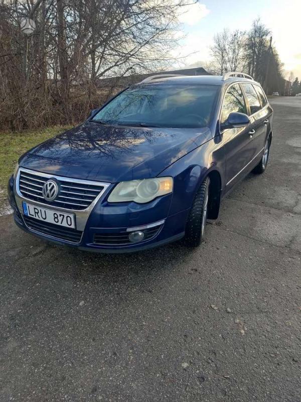 Zils Volkswagen Passat 2007 Panevēža, ar dzinēja tilpumu 1.97 L un nobraukumu 377 tūkst. km par 1750 €, foto 2 vietnē AUTOMOTO.COM.LV