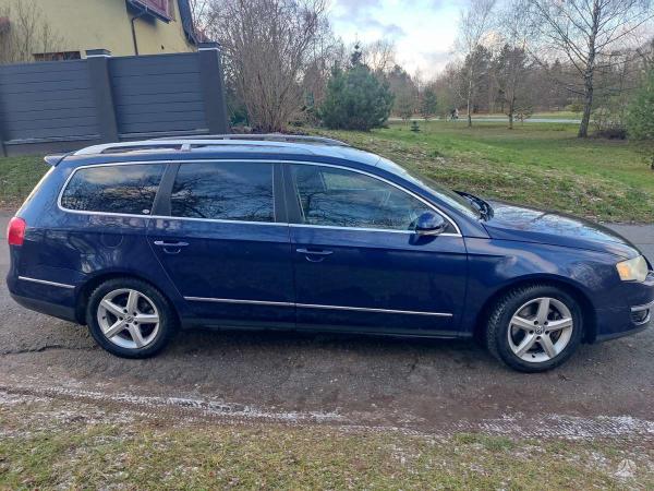Zils Volkswagen Passat 2007 Panevēža, ar dzinēja tilpumu 1.97 L un nobraukumu 377 tūkst. km par 1750 €, foto 4 vietnē AUTOMOTO.COM.LV